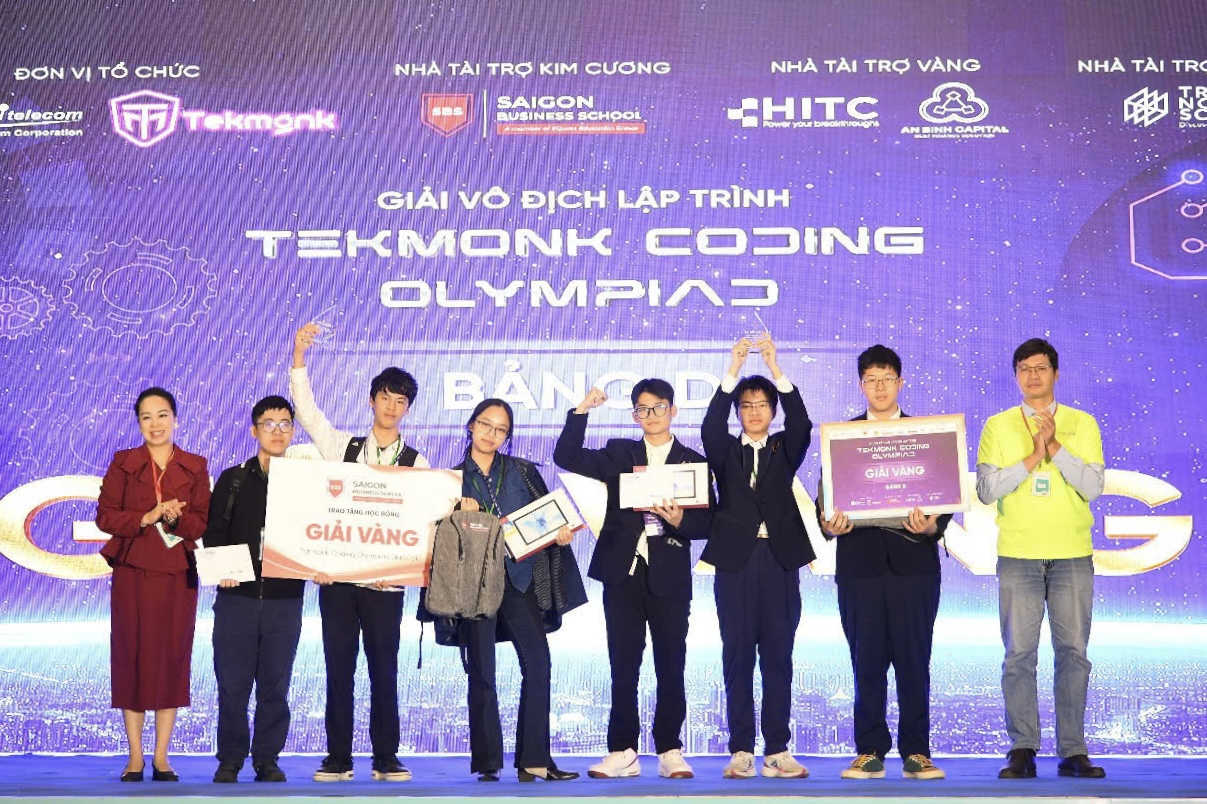 [CƠ SỞ CẦU GIẤY] LTVers xuất sắc giành giải Vàng tại Tekmonk Coding ...